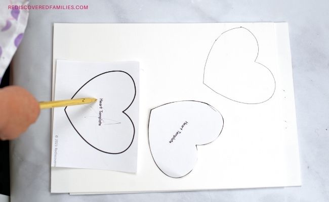 Mother’s Day Flower Craft for Kids: A Heart Bouquet