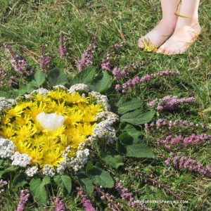 Nature Mandala: An Outdoor Activity To Enjoy With Kids | Rediscovered ...