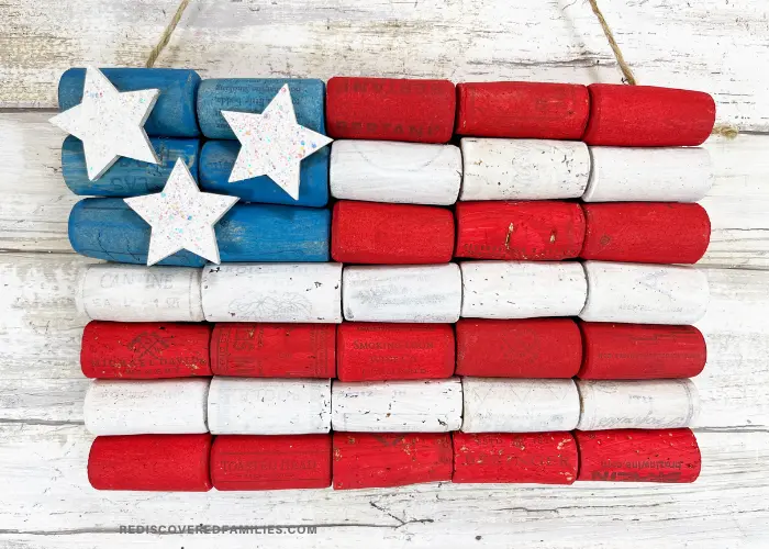 Easy American Flag Craft For Kids | Rediscovered Families
