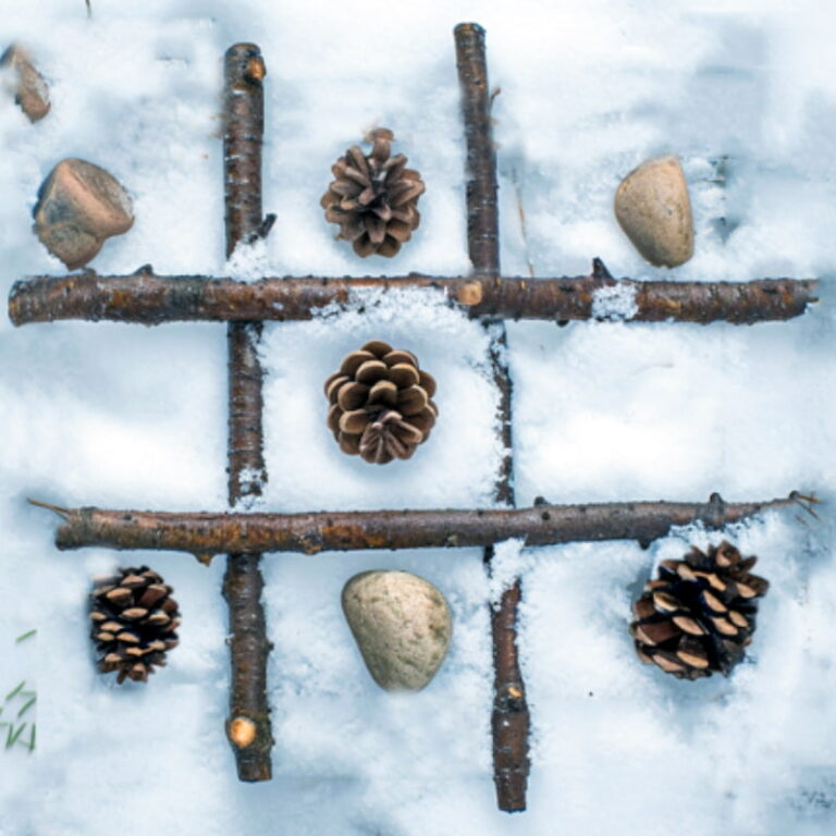 36 Best Outdoor Winter Activities For Kids | Rediscovered Families