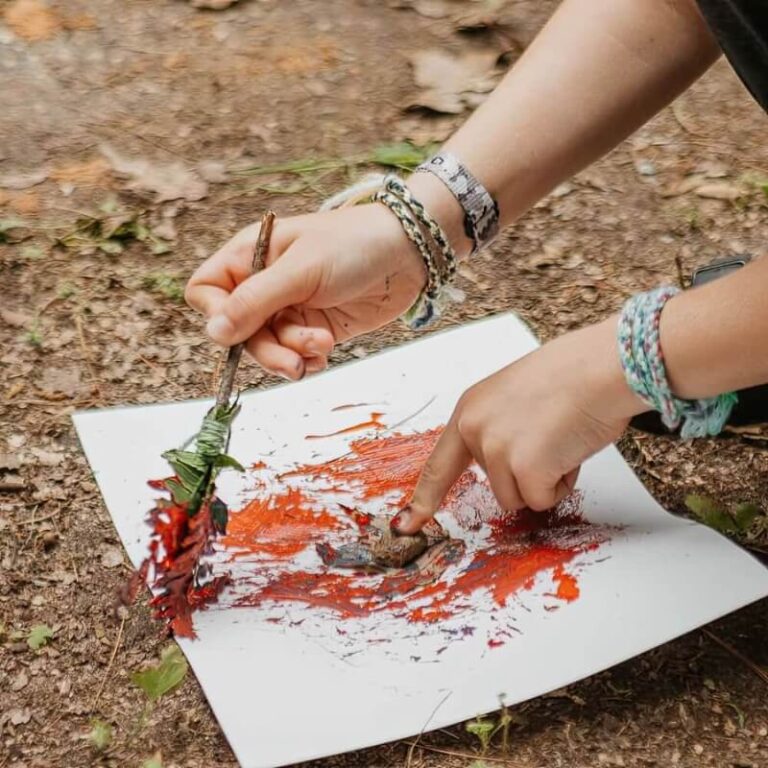 28 Forest School Activities To Entice Kids Outside | Rediscovered Families