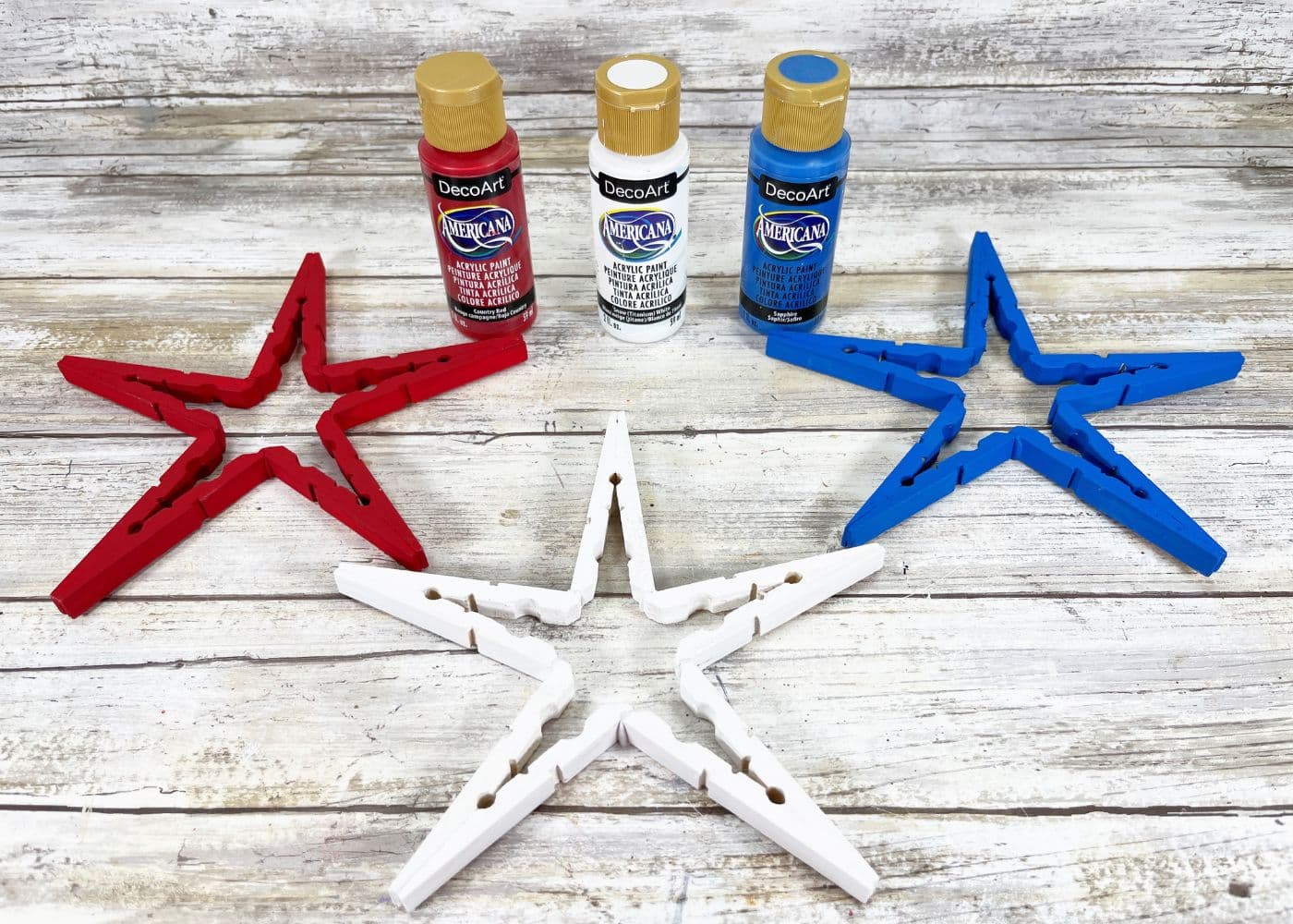 Easy Clothespin Star Craft For Kids | Rediscovered Families